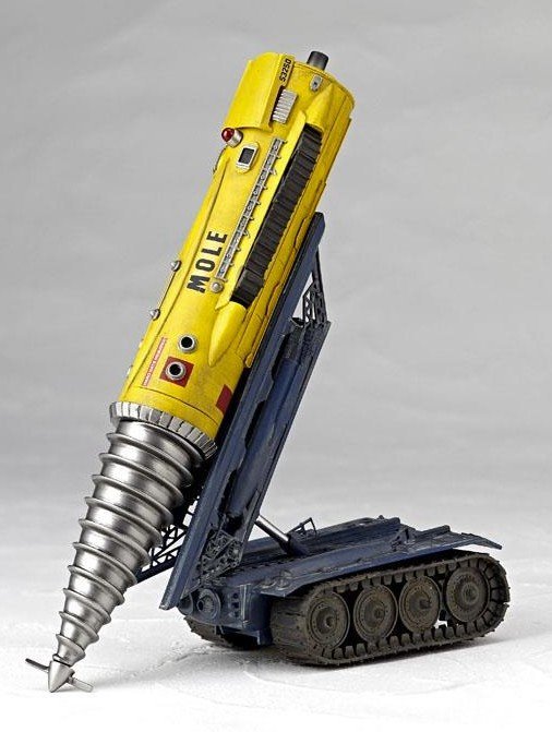 Kaiyodo SCI-FI Revoltech No.050 Thunderbird Jet The Mole Model Kit