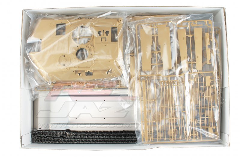 Tamiya 36212 - 1/16 Scale U.S. M1A2 Abrams Main Battle Tank Display Model