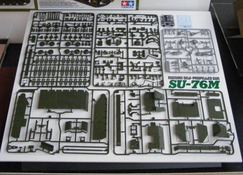 Tamiya 35348 - 1/35 Russian Self-Propelled Gun SU-76M: A Det