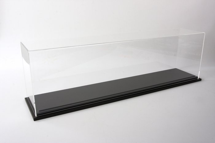 Tamiya 73019 - 1/350 Scale Display Case with Wooden Base